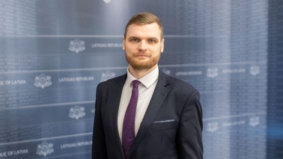 Reinis Lasmanis – Puaro.lv