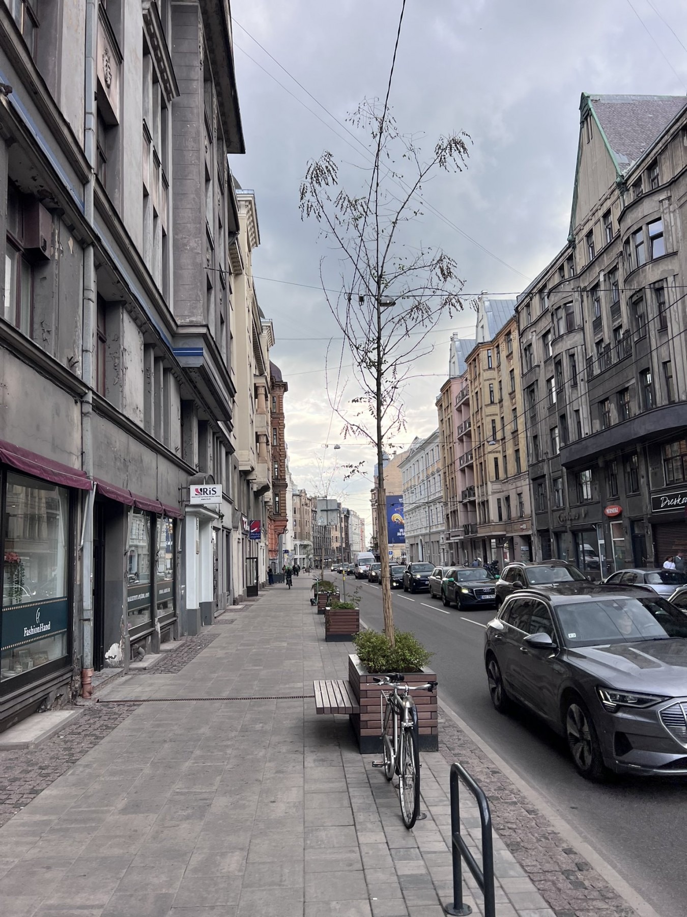 Cik RD iztērēja Čaka ielas labiekārtošanai, kuras rezultātā tiek ...