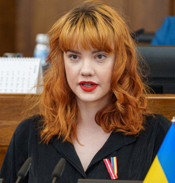 Selma Teodora Levrence – Puaro.lv